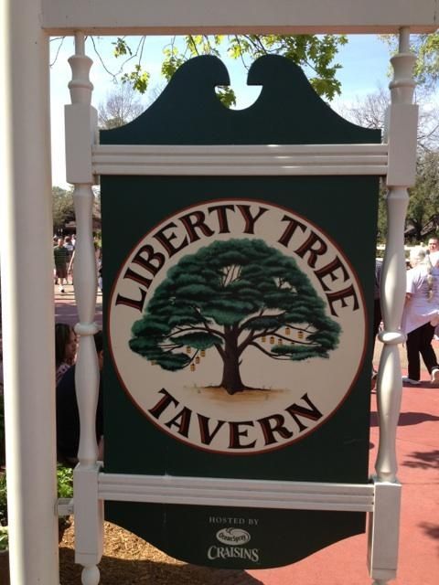 Liberty Tree Tavern Lunch – Taste of Disney