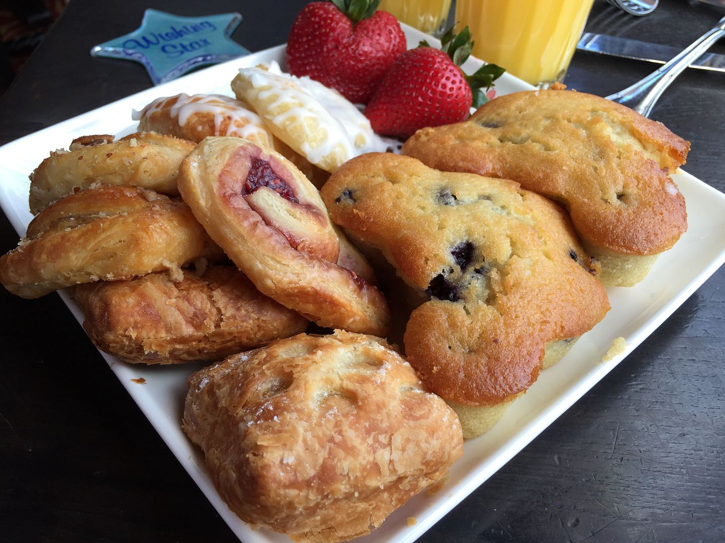 Cinderella’s Royal Table Breakfast – Taste of Disney