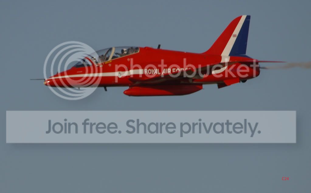 Red Arrows training - 1 - FighterControl