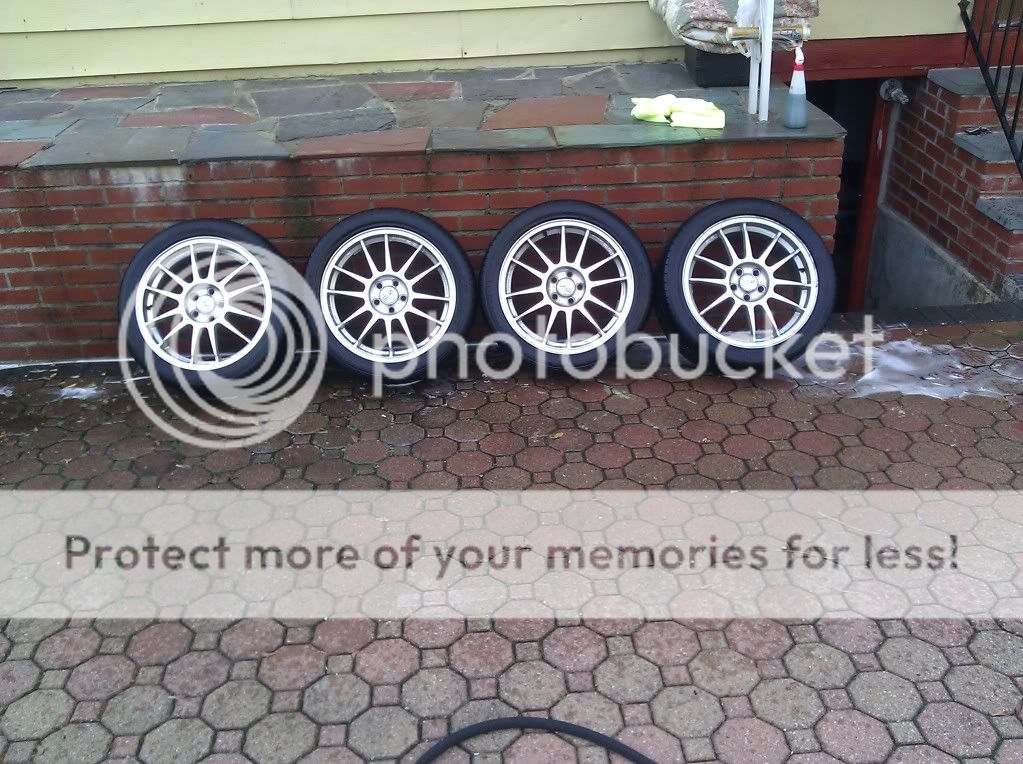 17x8 OZ Superleggeras wrapped in 225/45/17 Hankook Ventus V12 Evos ...